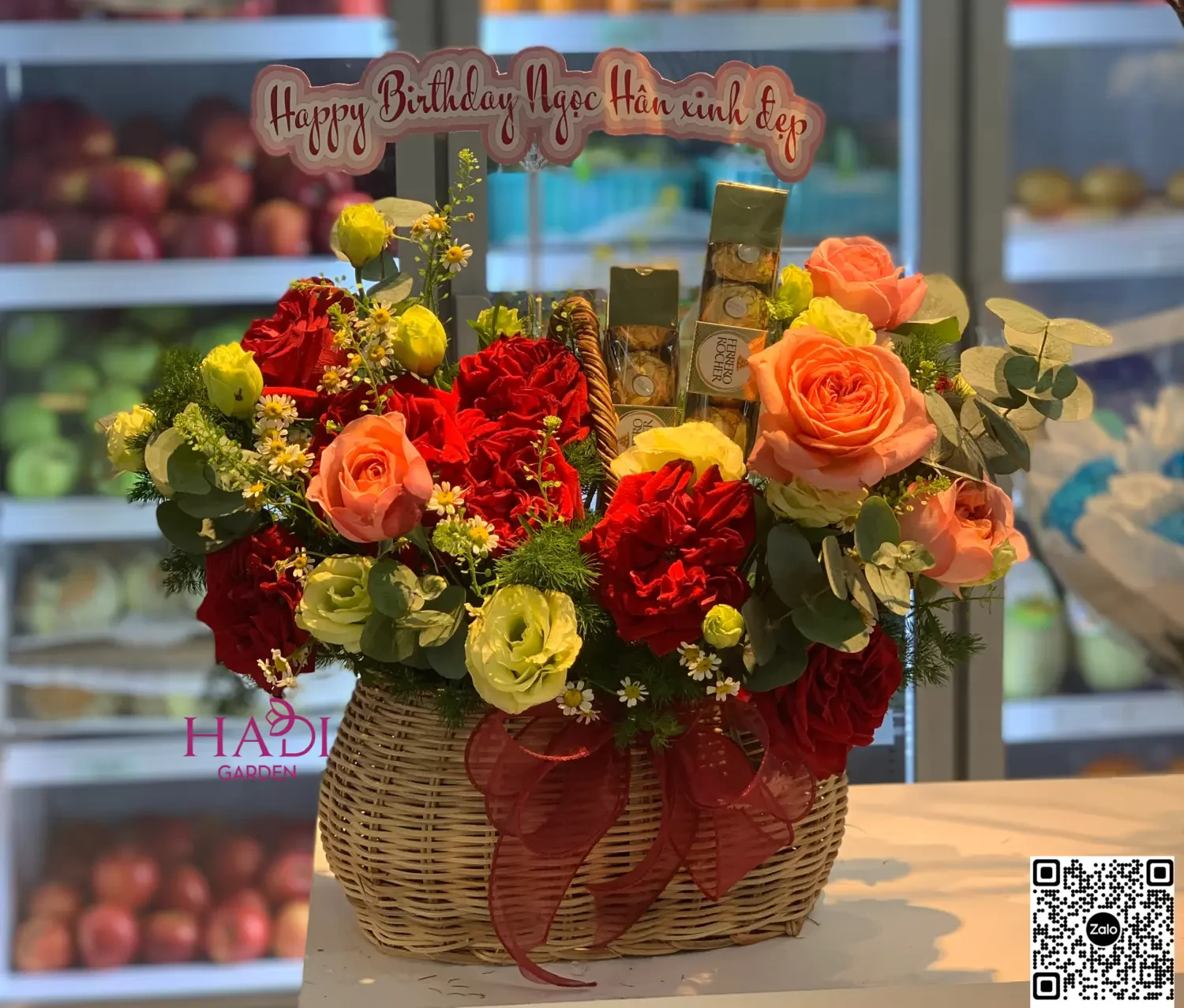 01012626 - giỏ hoa mix socola